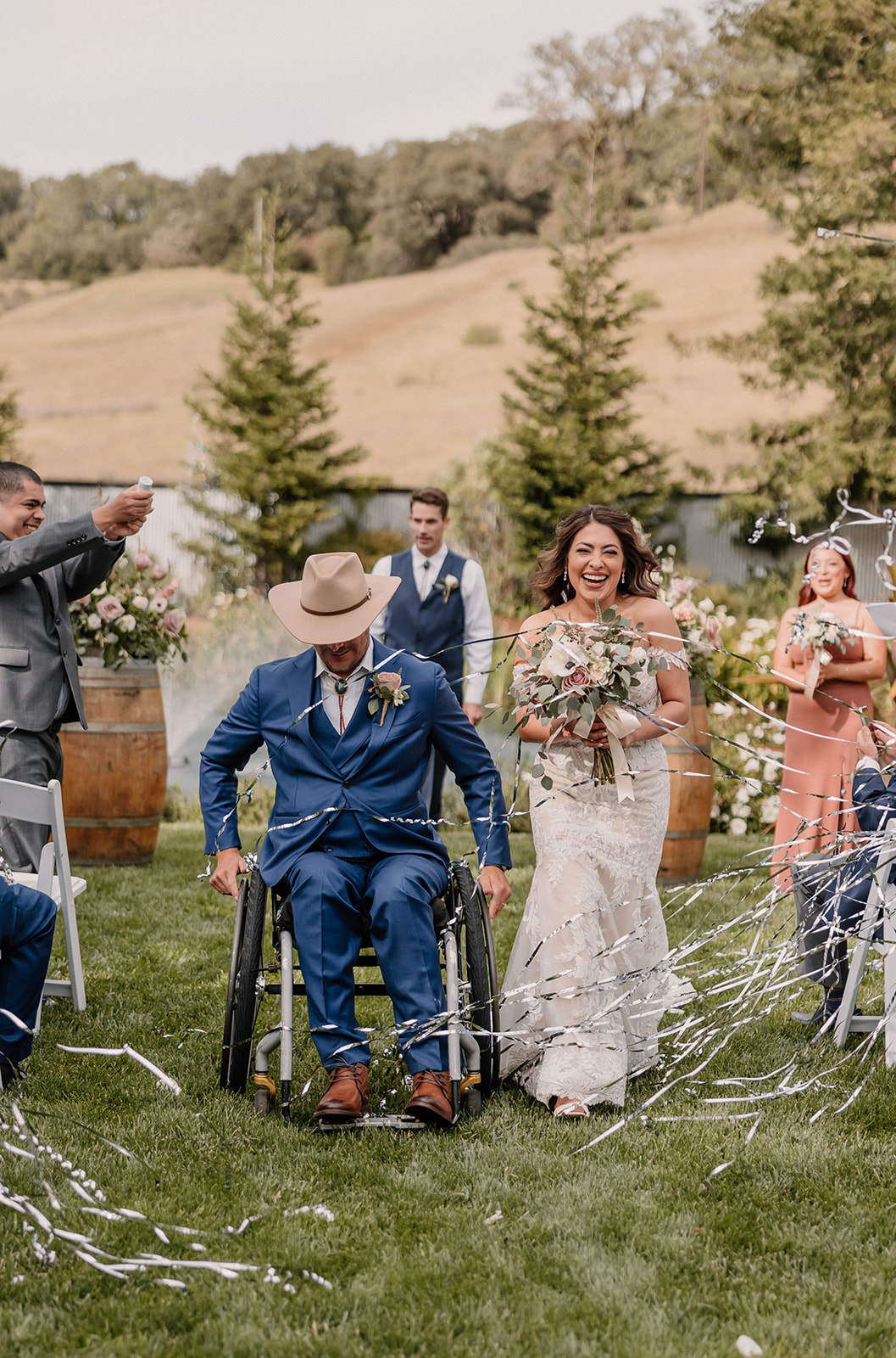 A Romantic Outdoor Spring Wedding at Mountain House Estate ...